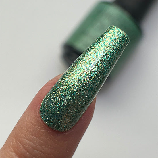 Glittery Green Soak-Off Gel - Shamrock Glow - Madam Glam
